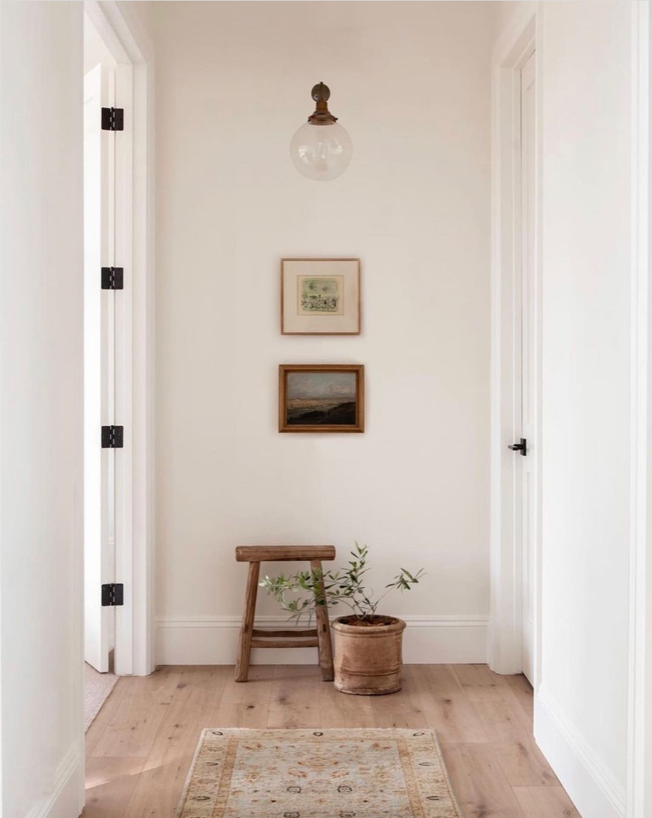 MINI TRIANGLES — Nuwall
